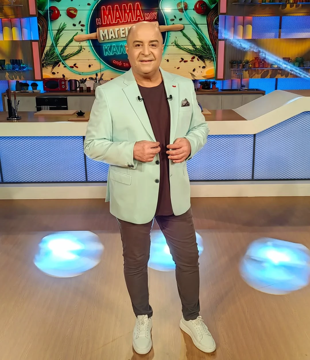 Μάρκος Σεφερλής: Γιορτάζει τα 57 του χρόνια με ένα «τότε και τώρα ...